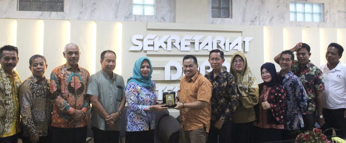 Sekwan DPRD Barut Terima Kunjungan DPRD Batola - Jurnal Borneo Sekwan DPRD Barut Terima Kunjungan DPRD Batola - Jurnal Borneo